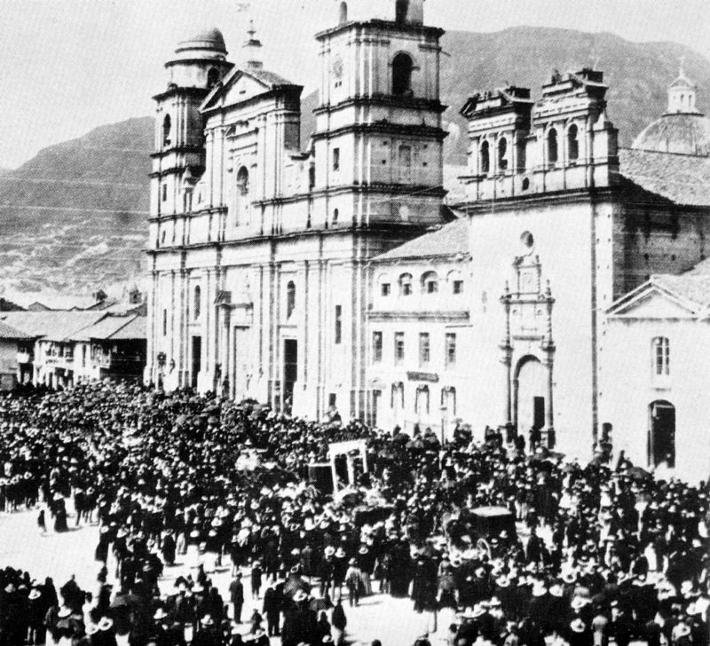 Las Plazas Coloniales de Bogotá | Capítulo del libro Bogotá, uno de los ...